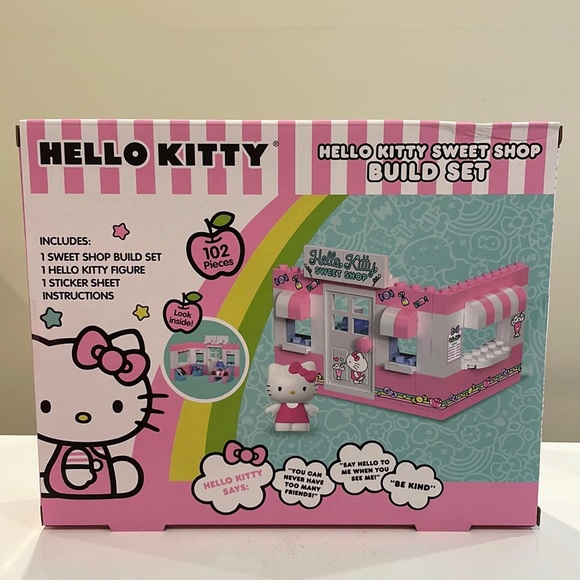 Hello Kitty | Toys | New Hello Kitty Sweet Shop Build Set | Poshmark